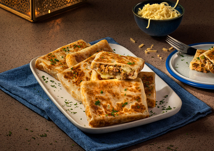 Beef mutabbaq with cheese ( Recipe ) | Arla Recipe | Arla UK