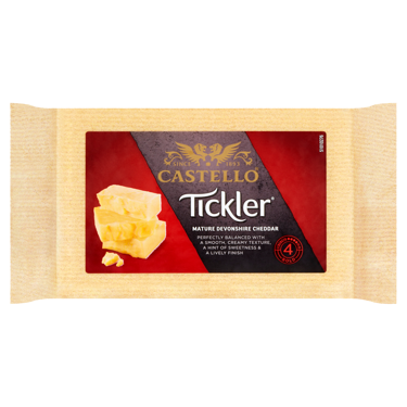 Chili cheese popcorn with grated Cheddar | Castello