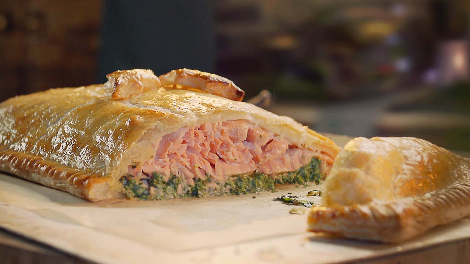 SALMON WELLINGTON | Lurpak®