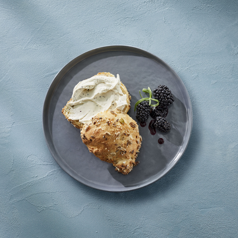 Castello® Pepper Whipped Cream Cheese | Castello®️