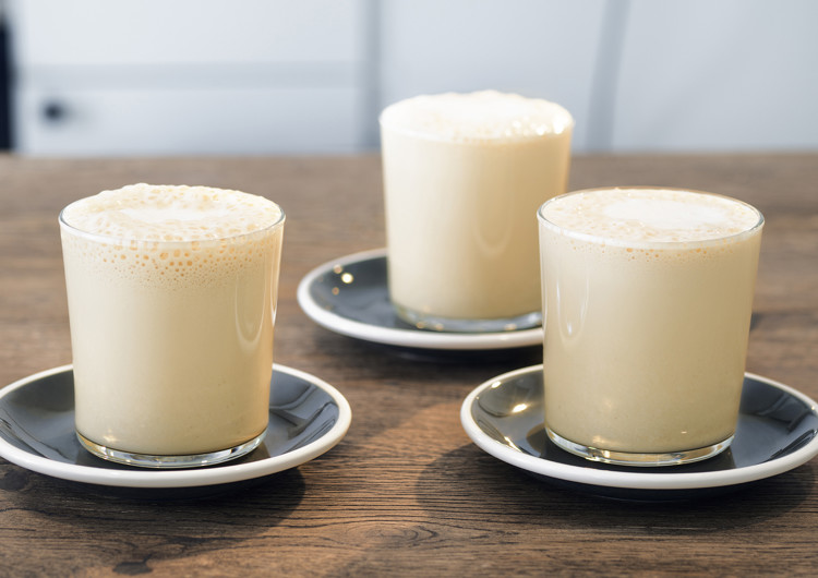Homemade Frappé – Greek Coffee ( Recipe ) | Arlafoods.co.uk Recipe ...