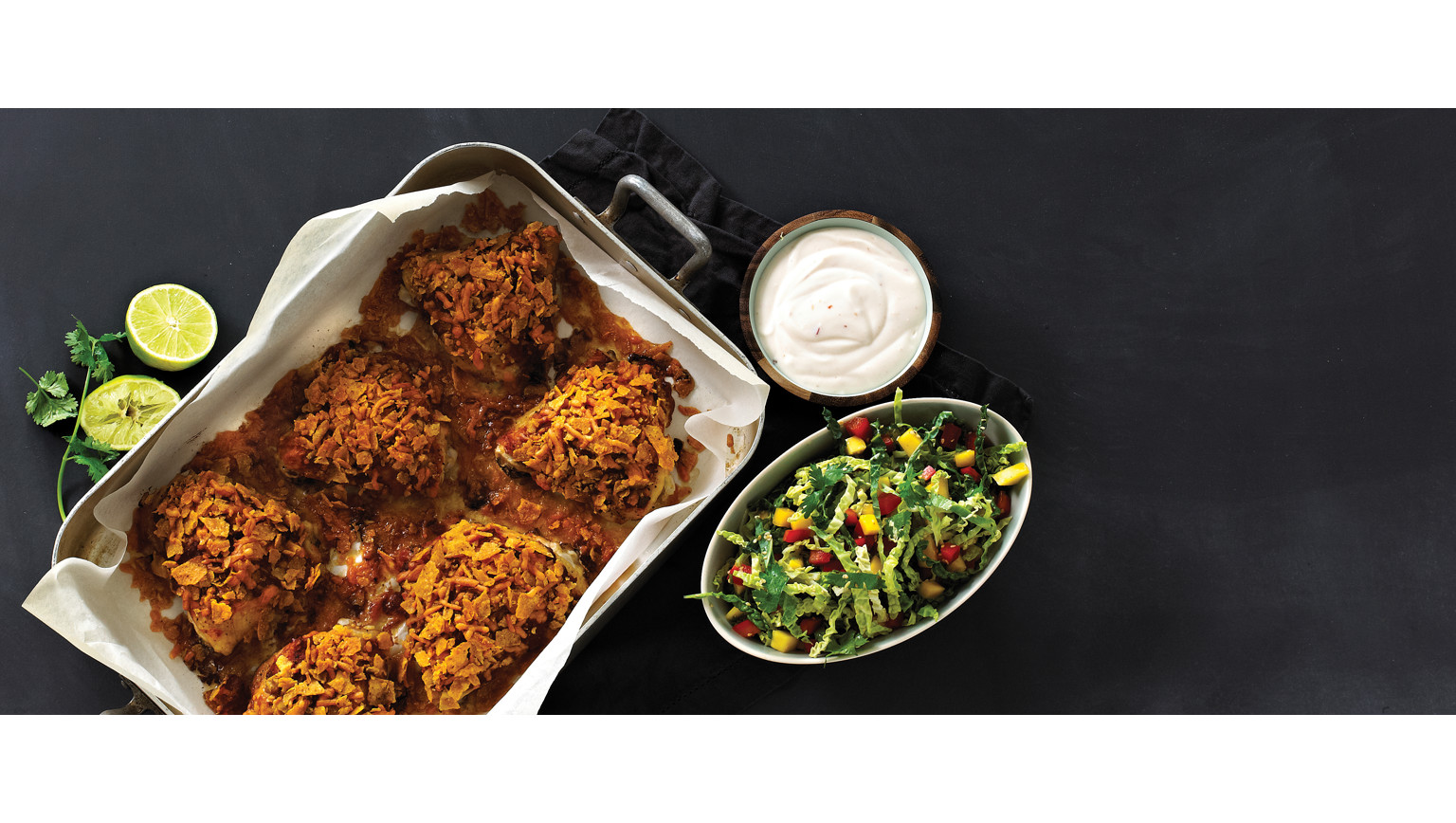 Recette de poulet mexicain croustillant, sauce cheddar et salade haute ...