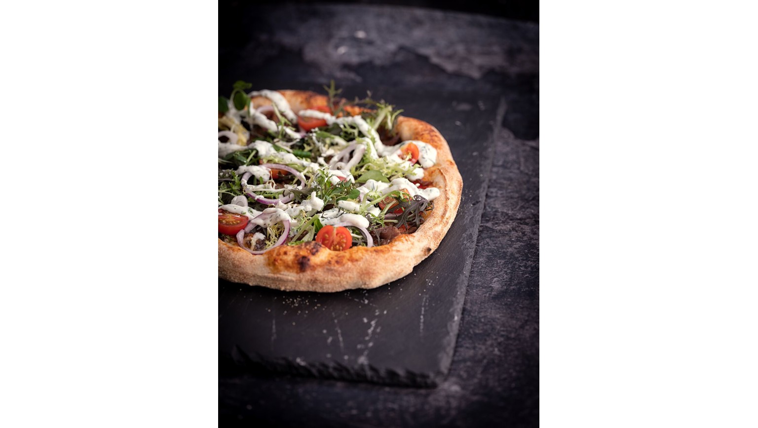 Pizza with shawarma | Recipes | Arla® Pro MENA