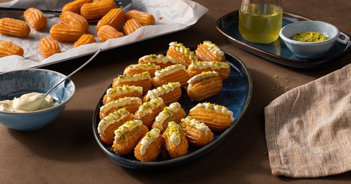 Balah al sham ( Recipe ) Fried choux pastry | Arla Recipe | Arla UK