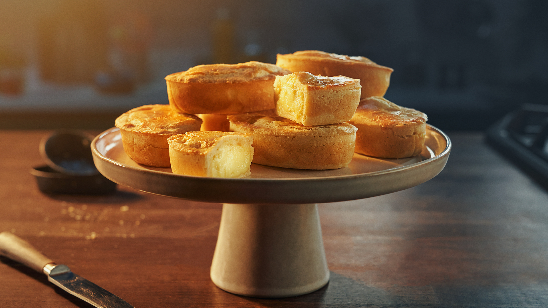 PASTICCIOTTI – FILLED ITALIAN PASTRY | Lurpak®