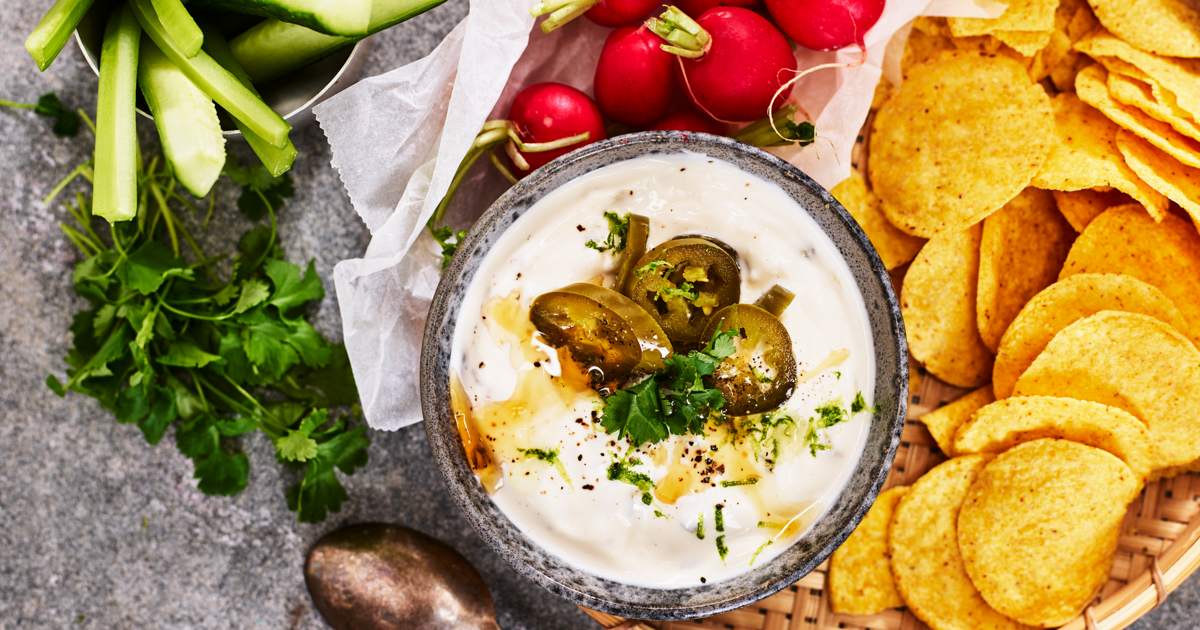 Würziger Jalapeño-Dip ( Rezept ) mit Sauerrahm | Arlafoods.de - Rezept ...