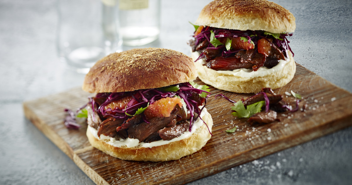 Duck Burger Recipe | Arla Recipe | Arla UK