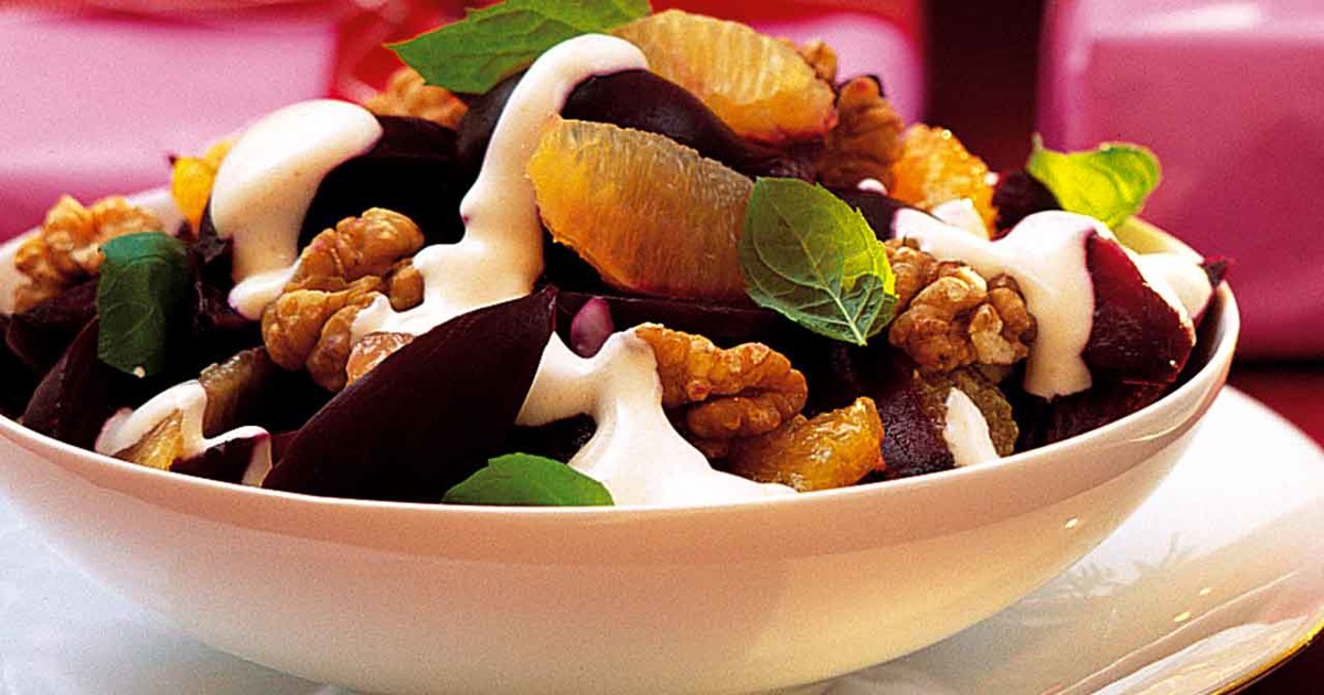 Scandinavian Orange and Beetroot Salad Recipe | Arla Recipe | Arla UK